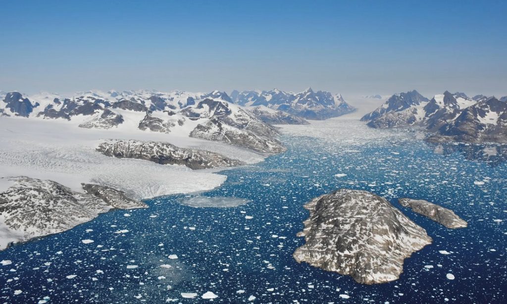 La calotte glaciaire du Groenland fond sept fois plus vite que dans les ...