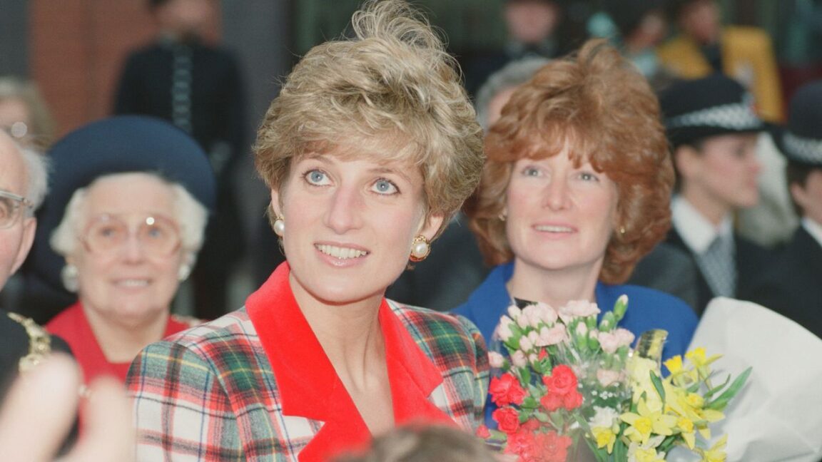 La sœur de la princesse Diana, Lady Sarah McCorquodale, âgée de 70 ans ...