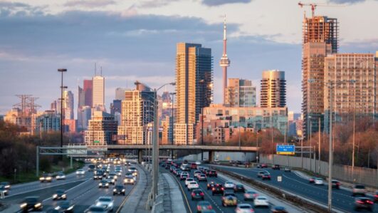 Même des niveaux de pollution atmosphérique « sûrs » peuvent affecter ...